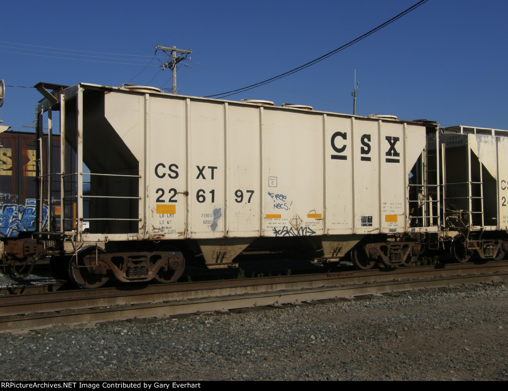 CSXT 226197